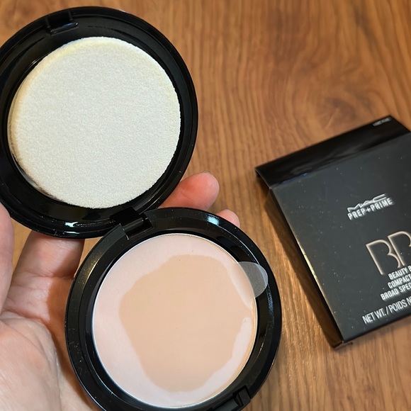 MAC Cosmetics | Makeup | Mac Bb Cream Compact In Light Plus Rare And ...